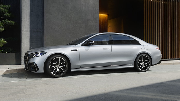 S-Class Saloon Long | Prices & Specifications | Mercedes-Benz